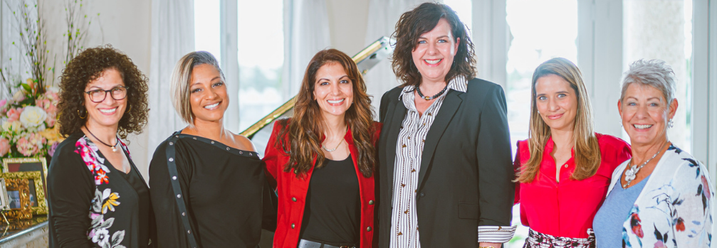 How to Determine Your Vertical Body Shape & Dress For Your Proportions ...